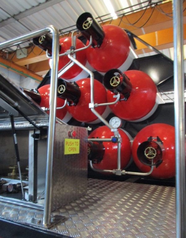 Type "A" lightest steel gas cylinder trailer - PWENT
