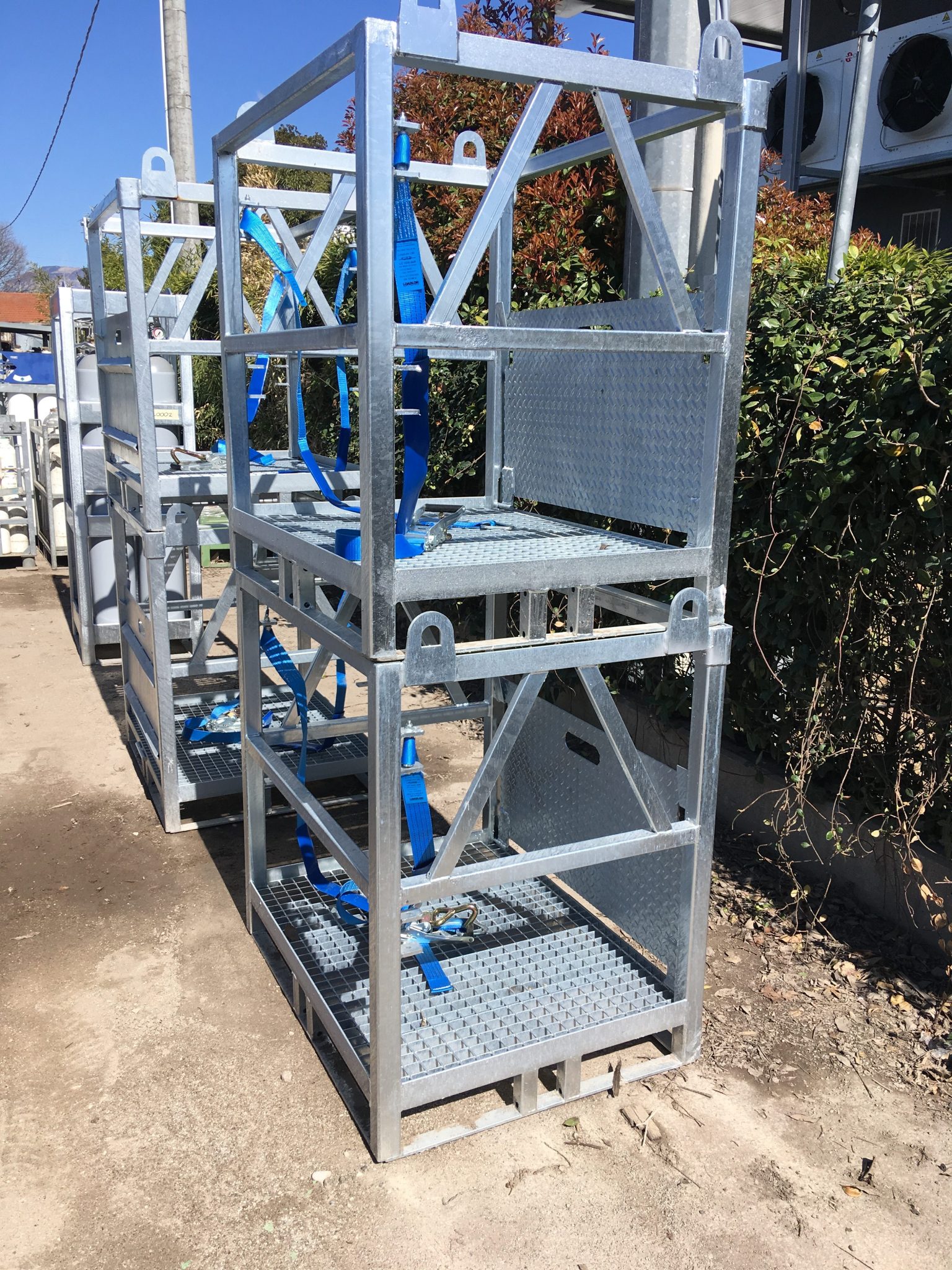 12C Pallett 12X50 With flap - Walking Grid Bottom