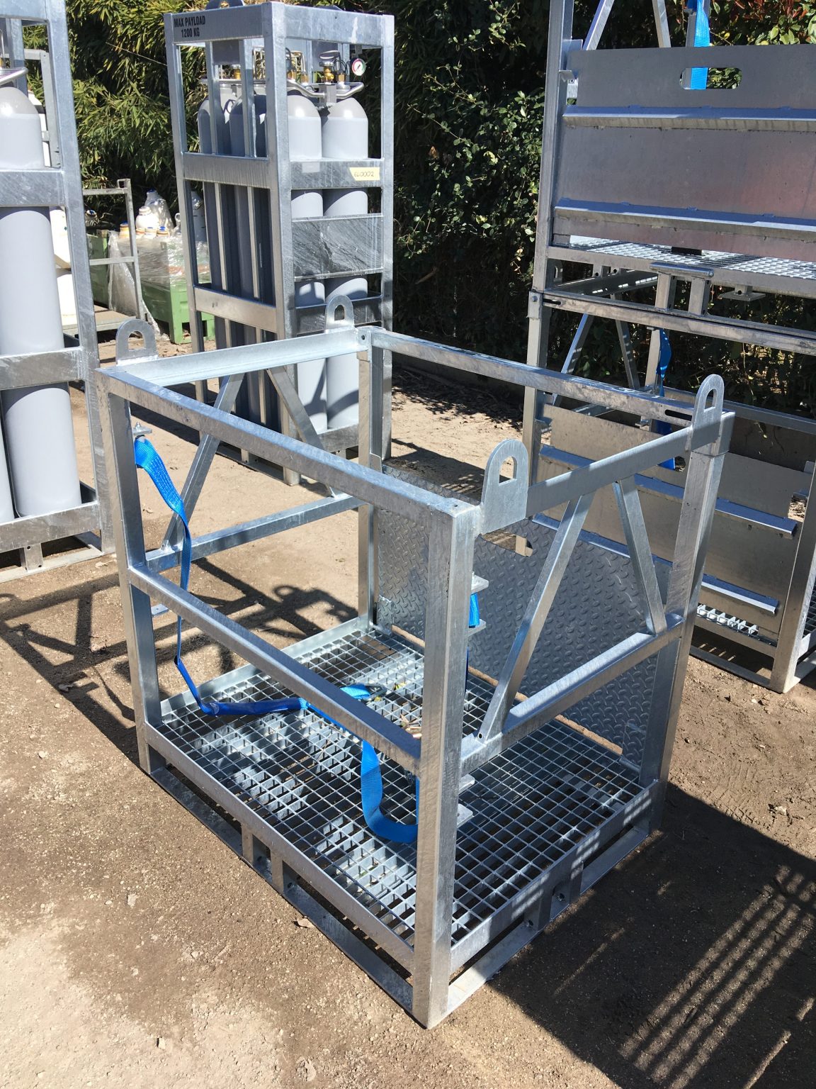 12C Pallett 12X50 With flap - Walking Grid Bottom